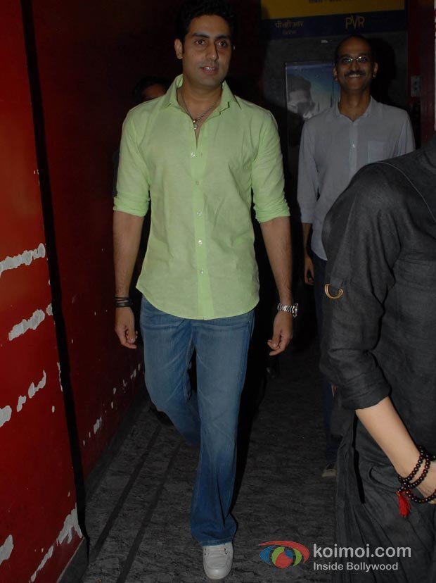 Bollywood Star at Special Screening of Marathi Film 'Balak Palak' - Koimoi