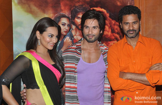 Music Launch of 'R...Rajkumar' - Koimoi