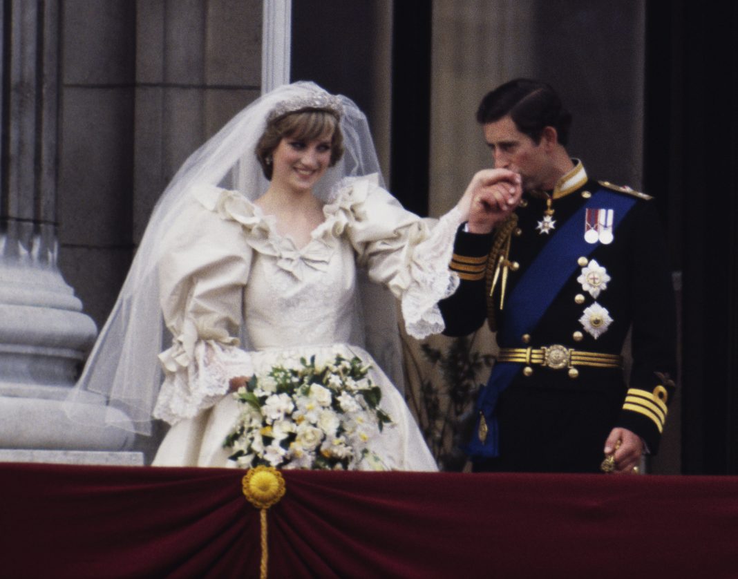 Princess Diana Will Always Be The OG Fashion ICON For The World & These ...