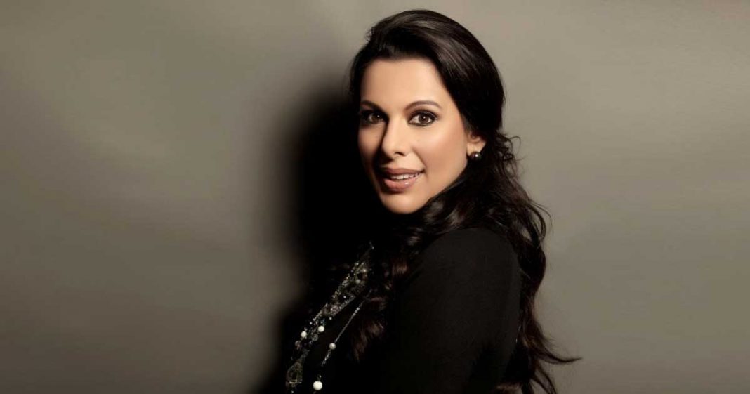 Pooja Bedi On Growing Up In A Divorced Family: "My Father Has Been ...