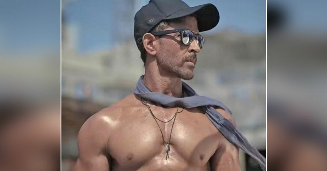 Hrithik Roshan Flaunts His Shirtless Tanned Avatar & We're Drooling!