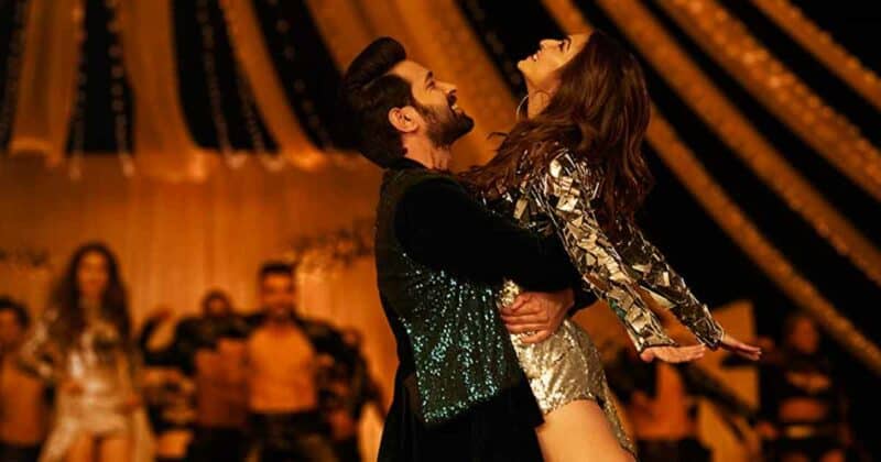 14 Phere Movie Review: A 'Tragedy Of Errors' Ft. Vikrant Massey, Kriti Kharbanda