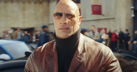 Red Notice Movie Review: Dwayne Johnson, Ryan Reynolds & Gal Gadot ...