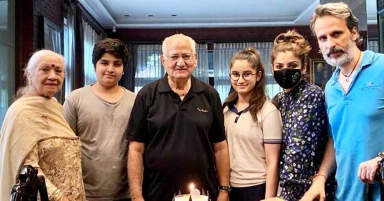 Raveena Tandon Shares An Emotional Post For Her Late Father On His Birthday
