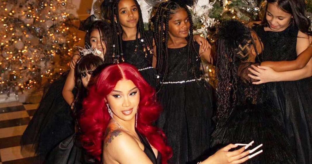Cardi B's Christmas 2022's Cutest Video Features Offset & Kids Opening ...