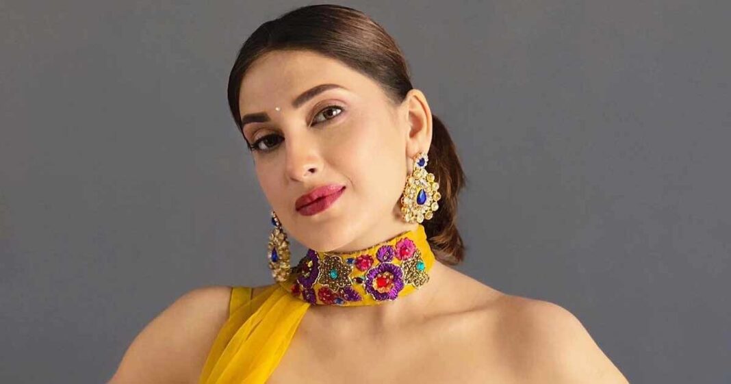 Bade Achhe Lagte Hain 2's 'Vedika' Reena Agarwal Reveals How Her Character Is Going To Create ...