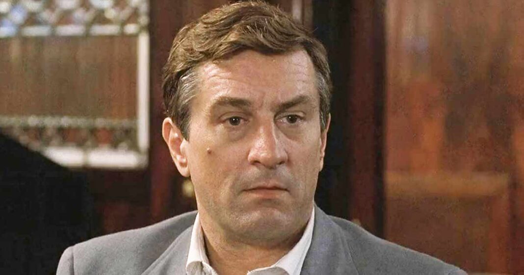 Robert De Niro Gets His Door Fixed After The Christmas Burglary At His ...