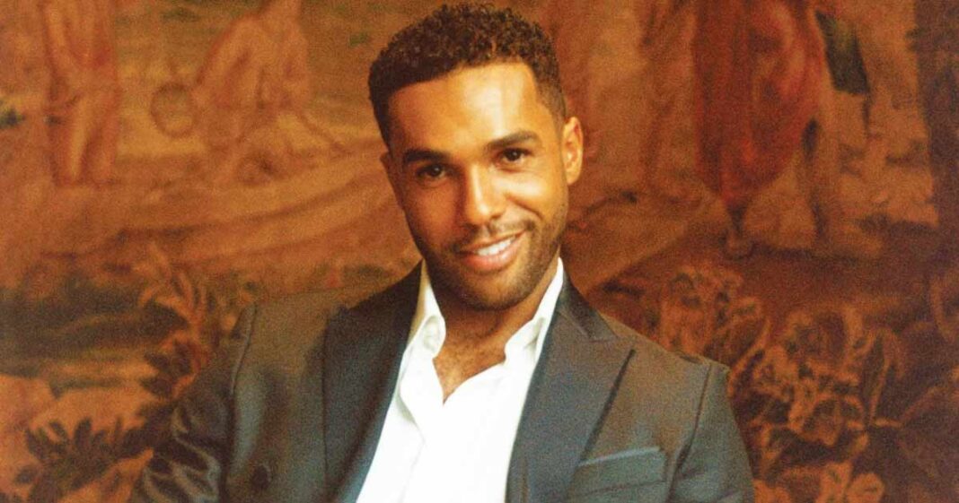 Emily In Paris' Hottest Bachelor Lucien Laviscount aka Aflie Once Took ...