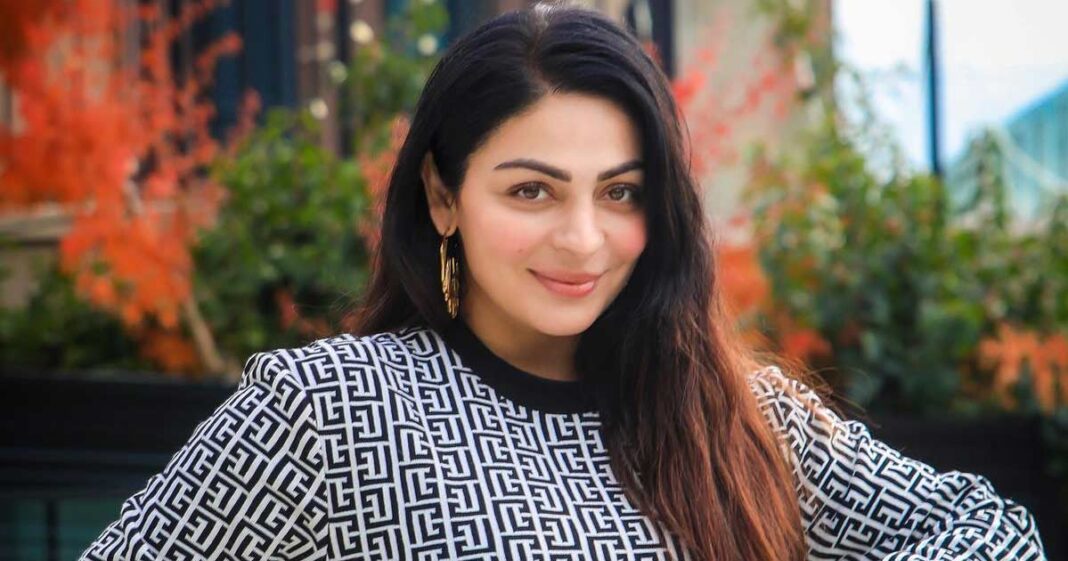 Neeru Bajwa Breaks Silence On Marrying Harry Jawandha, "The First Time ...