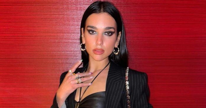 Dua Lipa Leaves Us All Drooling Over Her S*xy Curves In A Sheer Lacy ...
