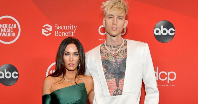 When Megan Fox Said "You Smell Like Weed" To Machine Gun Kelly & His ...