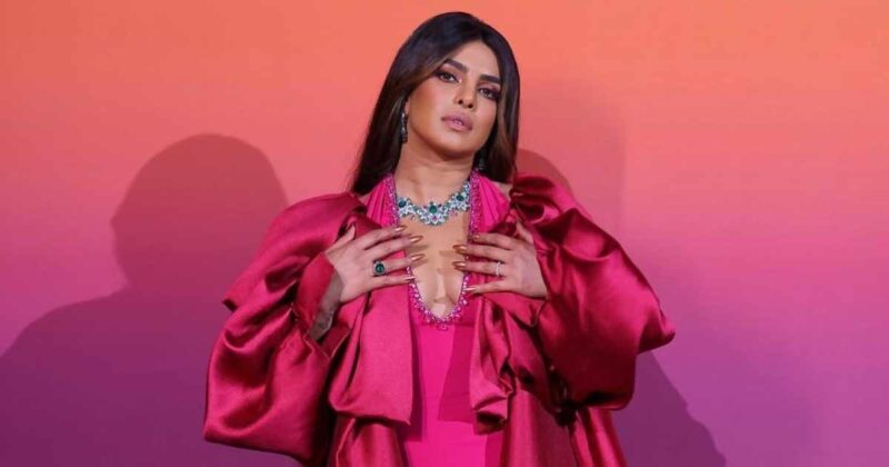 Priyanka Chopra Continues Exploding Truth Bombs About Bollywood, Says ...