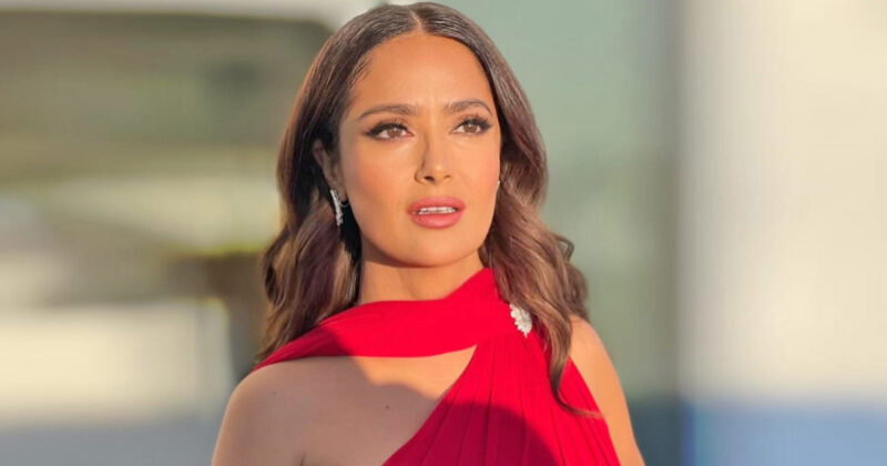 When Salma Hayek Couldnt Stop Dreaming About Taking Her Bra Off Showcasing Her Busty Cleavge