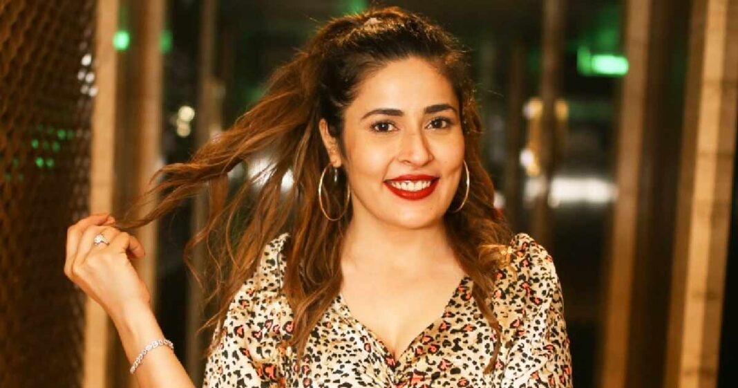 'Kulfi Kumar Bajewala' Actor Monika Singh Thinks Comedy Is A ...