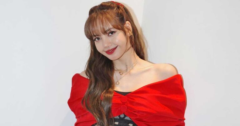 BLACKPINK's Lisa Car Collection: From Rolls Royce Phantom Worth $460K ...