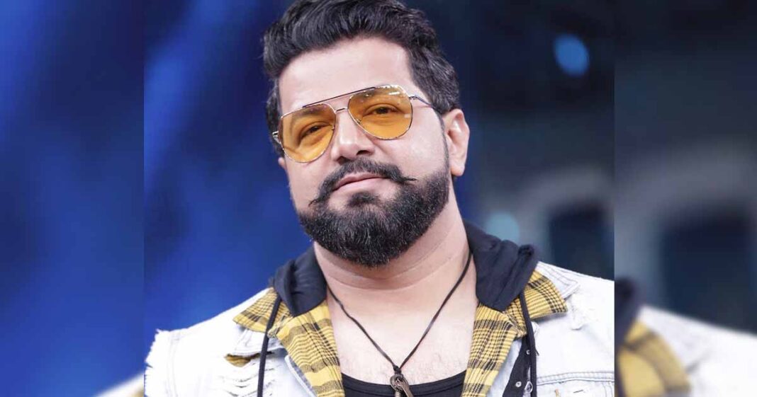 ‘Khupte Tithe Gupte' Host Avdhoot Gupte Returns With New Season, Says “Returning to This Show ...