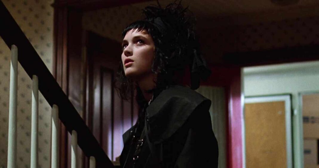 When Young Winona Ryder Was Bullied For Her 'Gothic' Appearance In Tim ...