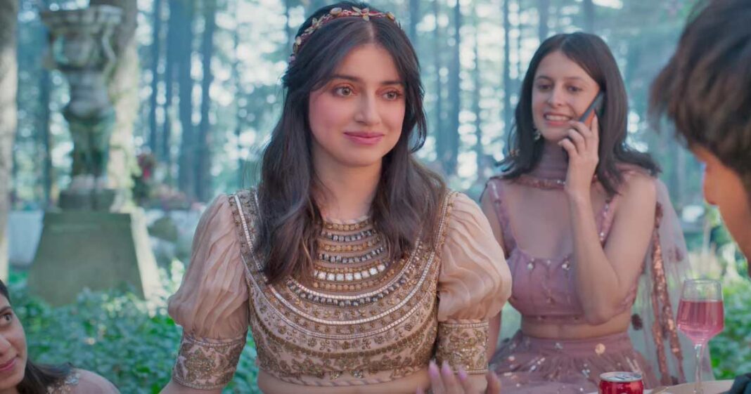 Divya Khosla Kumar Leaves Everyone On The Set Impressed As She Shoots With 5-Kg Lehenga & Heels ...