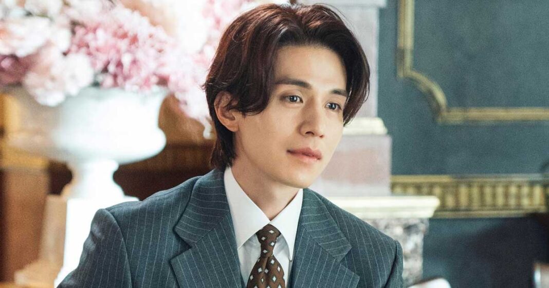 Lee Dong Wook Once Created A Stir Over Slamming A Rude Fan Through His ...