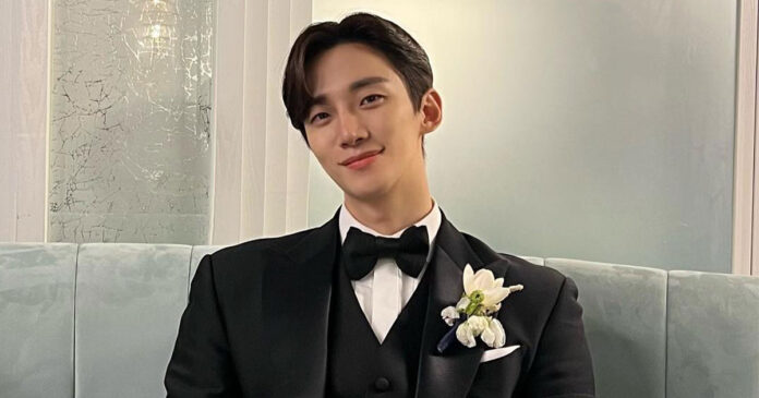 When 'King The Land' Fame Jun Ho's First Kiss Led To His GF Getting ...