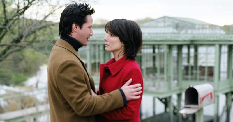 When Keanu Reeves Called His Steamy Kiss With Sandra Bullock The Most ...