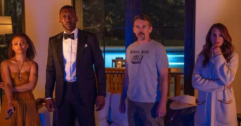 Leave the World Behind Movie Review: The World Falls Apart But We All ...