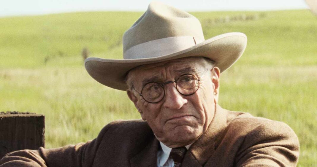 What Is A Mook? Meaning Explained As Robert De Niro Mocked By Crowd ...