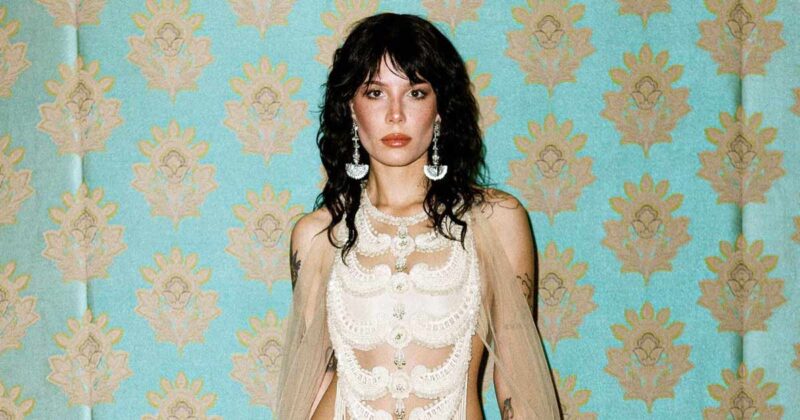 What Happened To Halsey? Singer Opens Up About SHOCKING Health Battles ...