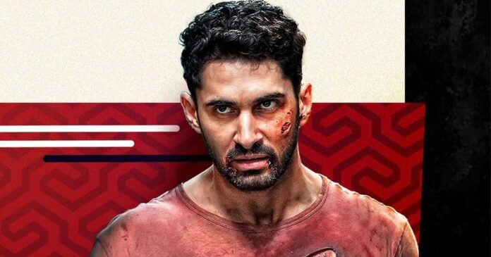 Kill Movie Review: Lakshya & Raghav Juyal Impress In This Gruesome ...