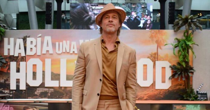 When Brad Pitt Felt “No Shame” To Wear Chicken Costume In Restaurant El ...