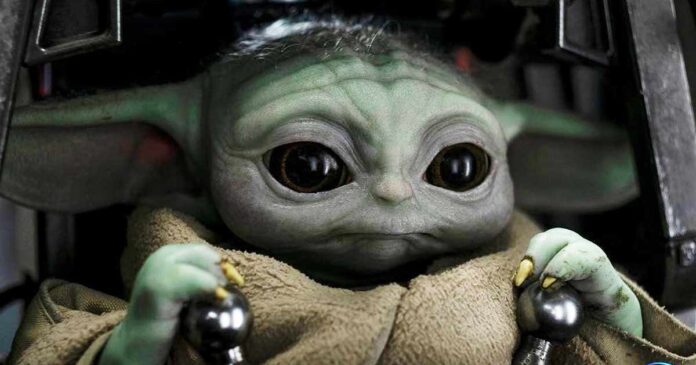 Is There a Secret Connection Between Luke Skywalker and Baby Yoda in ...