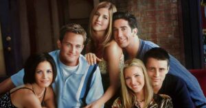 When Friends Gave Us The Legendary “Pivot” Scene With Ross, Rachel, And ...