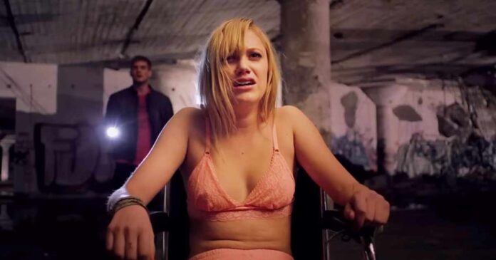 IT Follows Ending Explained For Horror Fans
