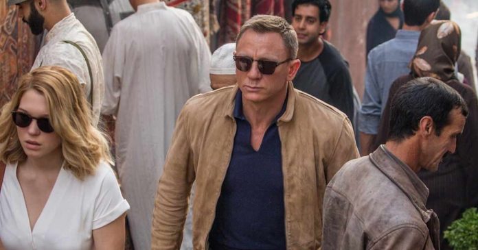 Daniel Craig Addresses James Bond Script Leak 10 Years Ago, ‘Somebody ...