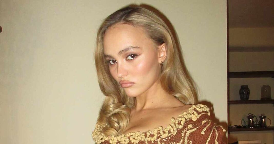 Lily-Rose Depp Reveals Childhood Trauma Over Dad Johnny's Edward ...