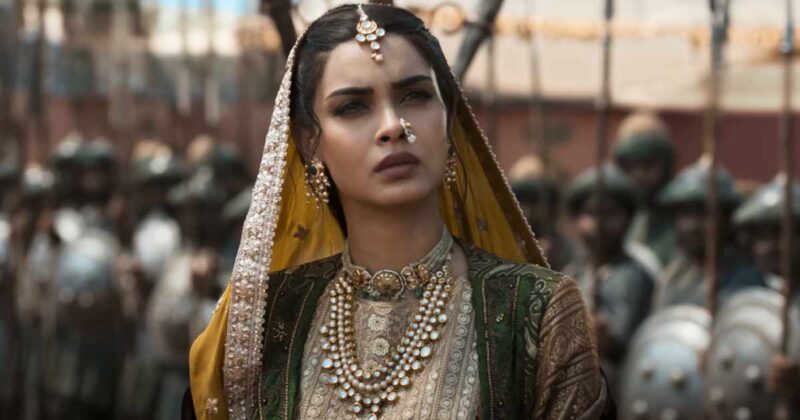 Chhaava Movie Review: Vicky Kaushal Roars Like A Ferocious Lion In This ...