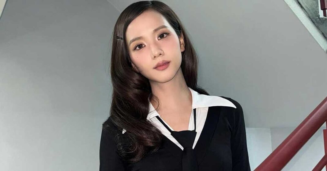 BLACKPINK's Jisoo Gets Exposed By A Flight Attendant, Sparking Reactions From Netizens Who ...