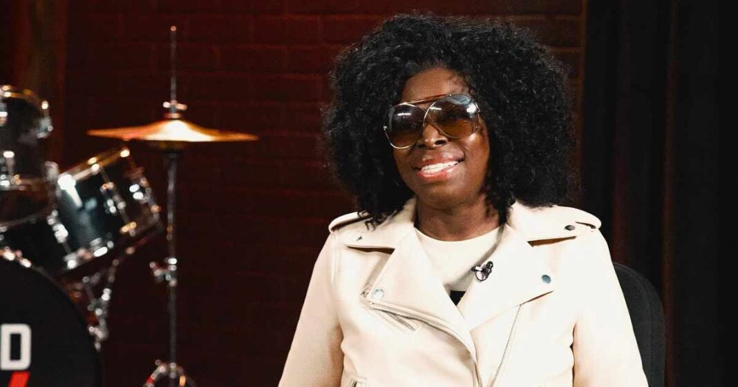 R&B Legend Angie Stone Dies At 63 After Tragic Car Crash, Heartbroken ...
