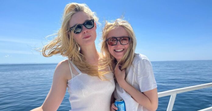 Dakota Fanning Vs Elle Fanning Net Worth 2025: A $4 Million Difference ...