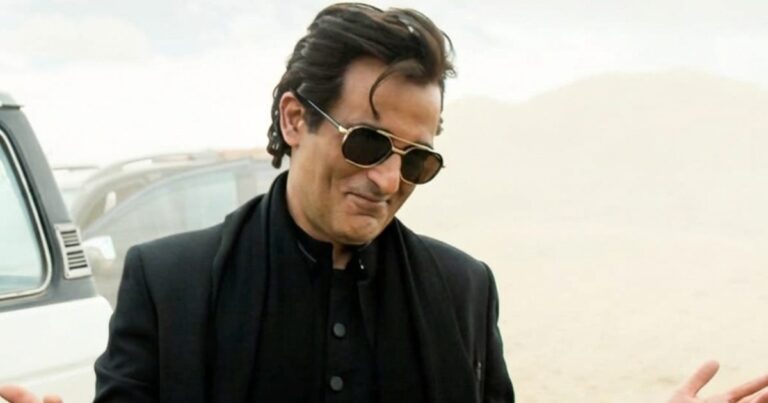 Box Office: Akshaye Khanna Crosses 1900 Crore Mark In A Year, Set To ...